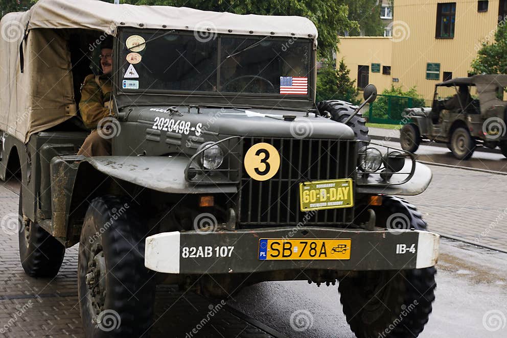 The old military car editorial photo. Image of army, motor - 13401666