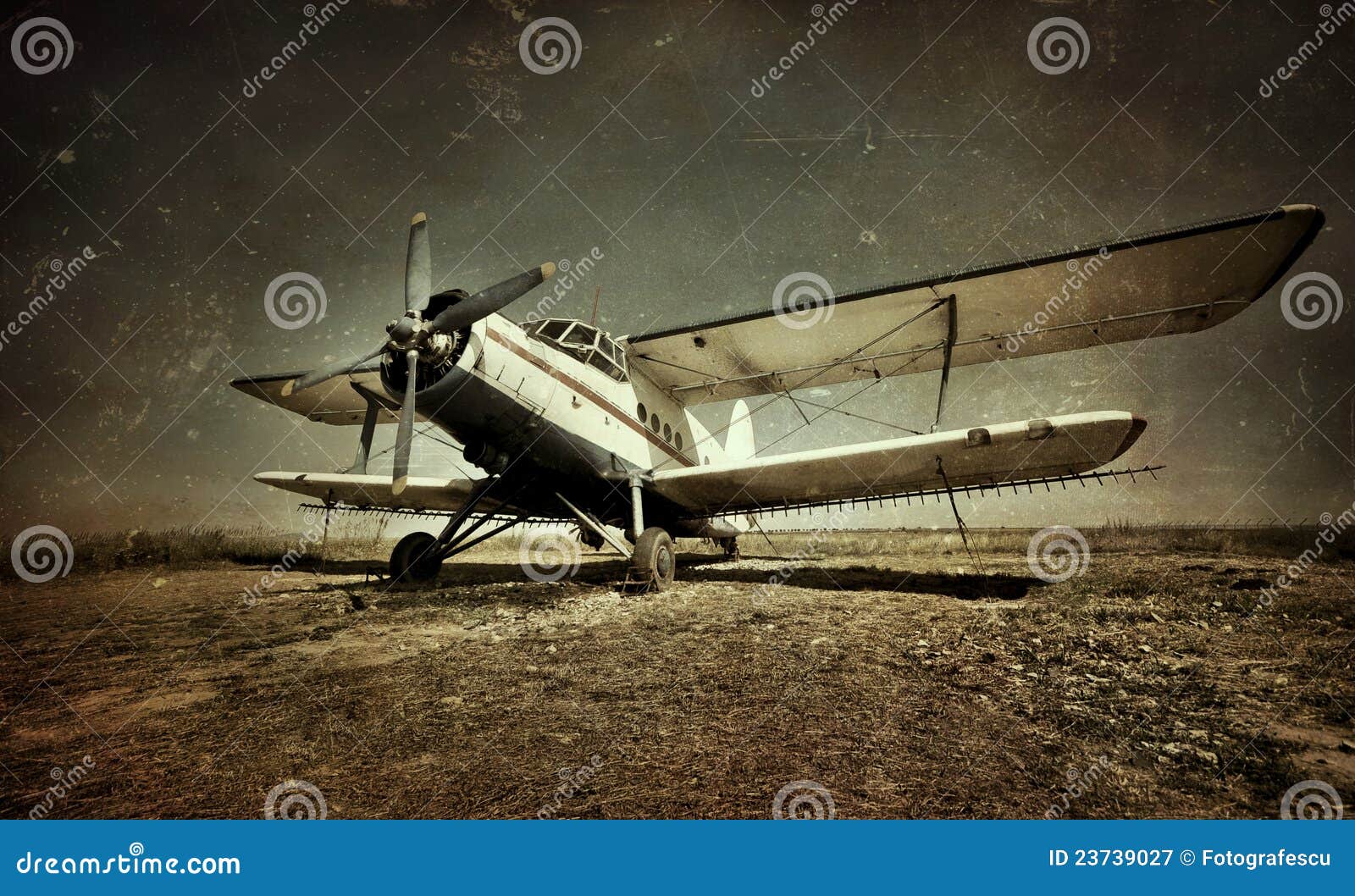 Old military plane stock image. Image of airliner, industry - 23739027