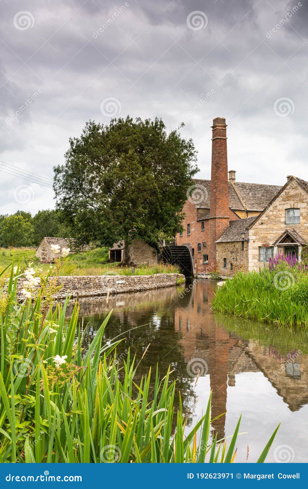 Old Mill, Lower Slaughter, Gloucestershire Stock Image - Image of lower ...