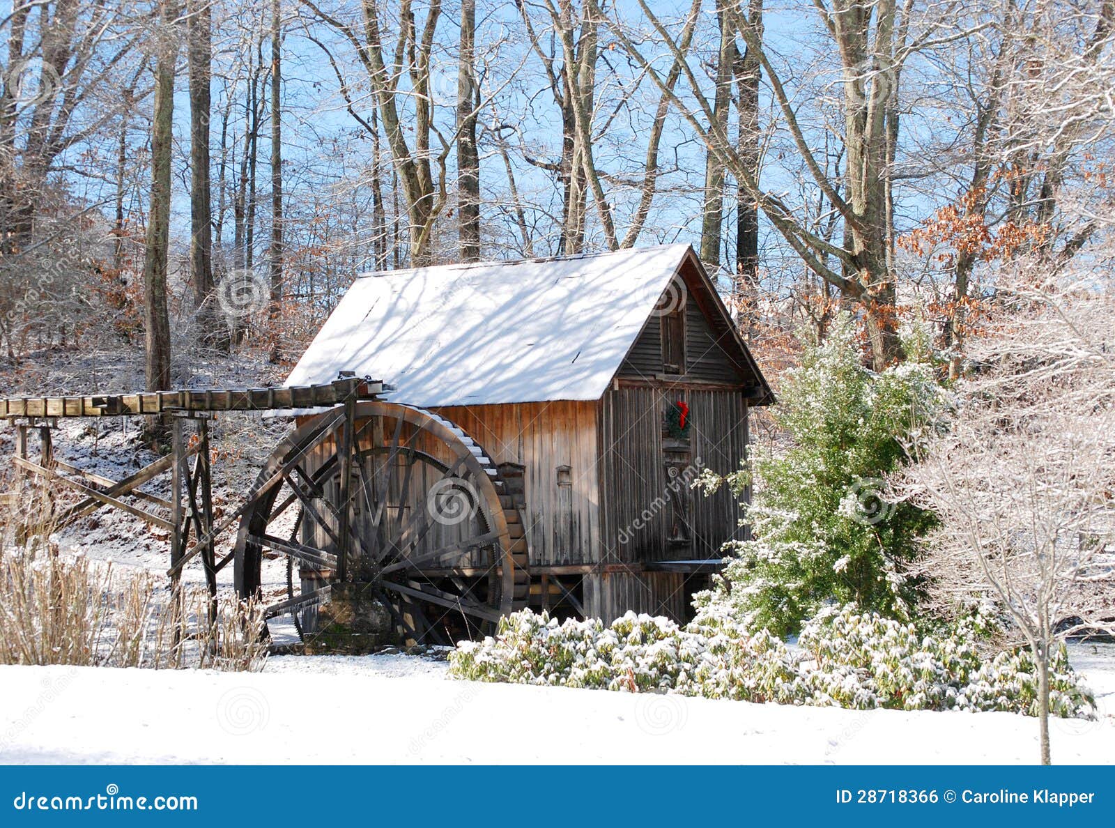 Old Mill in the Snow stock photo. Image of mill, grinding - 28718366