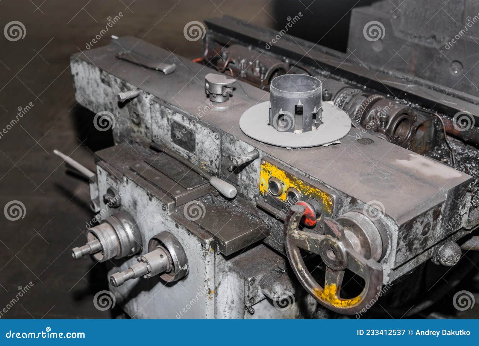 Old Milling Machine Equipment in the Workshop of an Industrial Plant ...