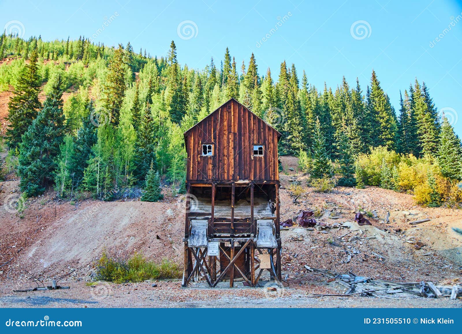 Old Mining Log Structure in Mountains Now Abandoned Stock Photo - Image ...