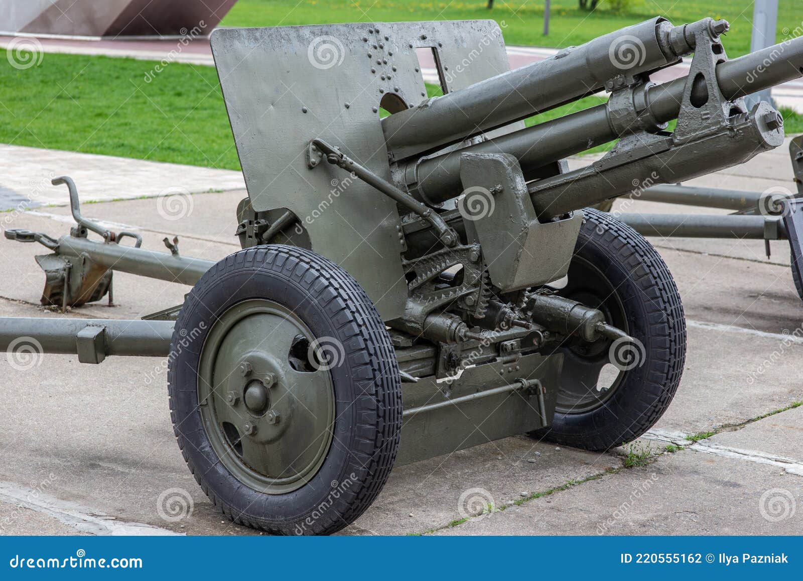 Old 76mm Russian Artillery Cannon from WW2 Stock Photo - Image of ...