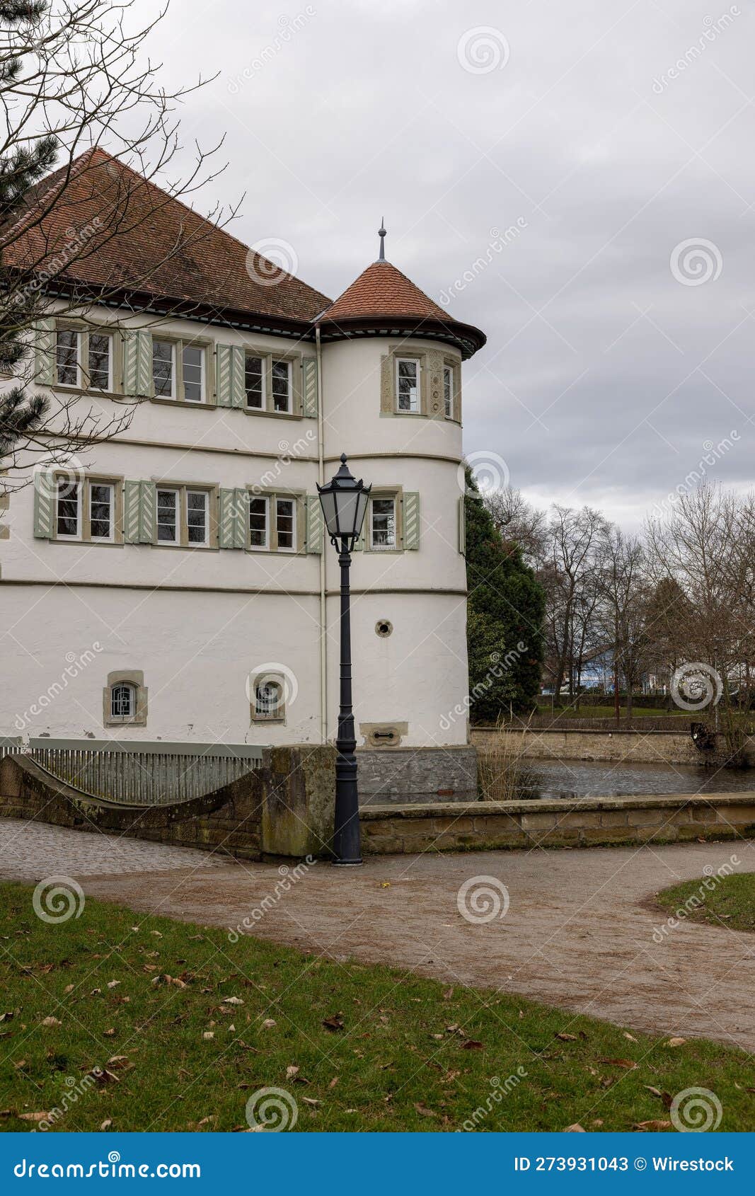 Moated Castle of Bad Rappenau in Winter with Moat and Reflec Stock ...