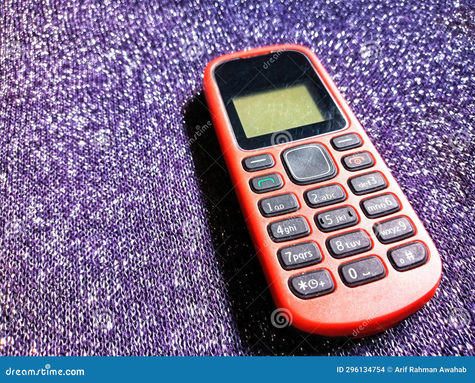 Old Mobile Phone with Texting or SMS Button Keyboard or Keypad on ...