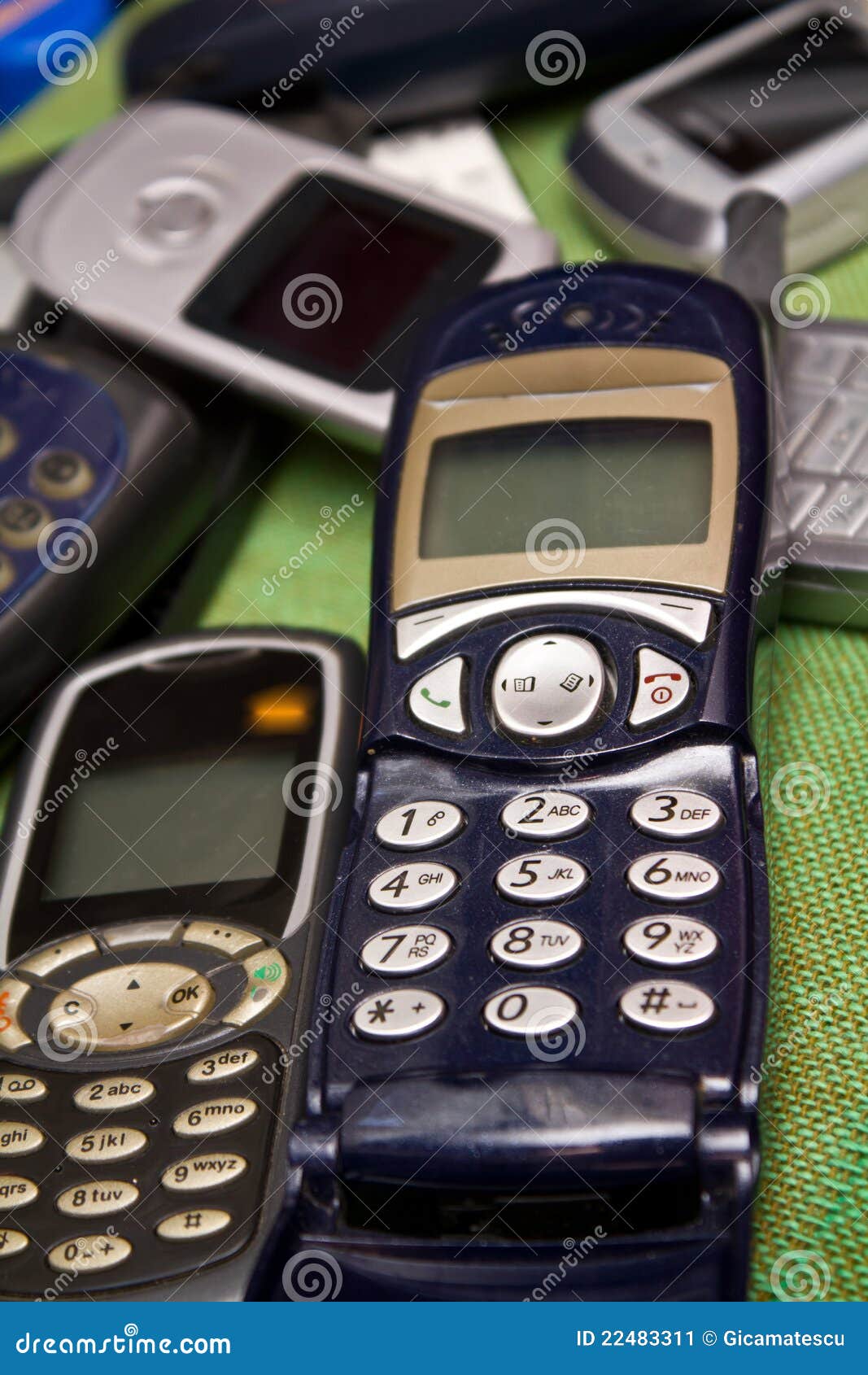 Old mobile phones stock image. Image of connect, environment - 22483311