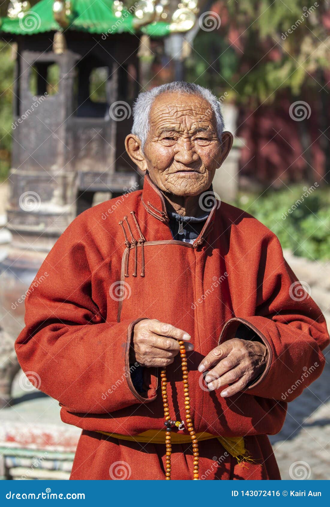 Old Mongolian Nomad Man at a Temple Editorial Photo - Image of clothing ...