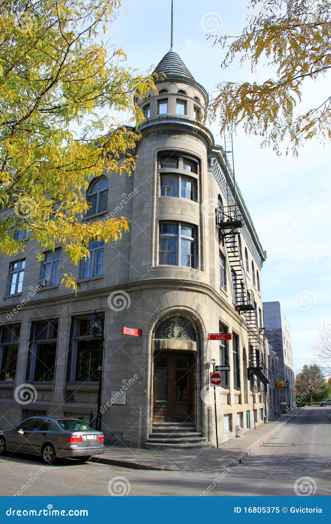 Old Montreal architecture stock image. Image of entrance - 16805375
