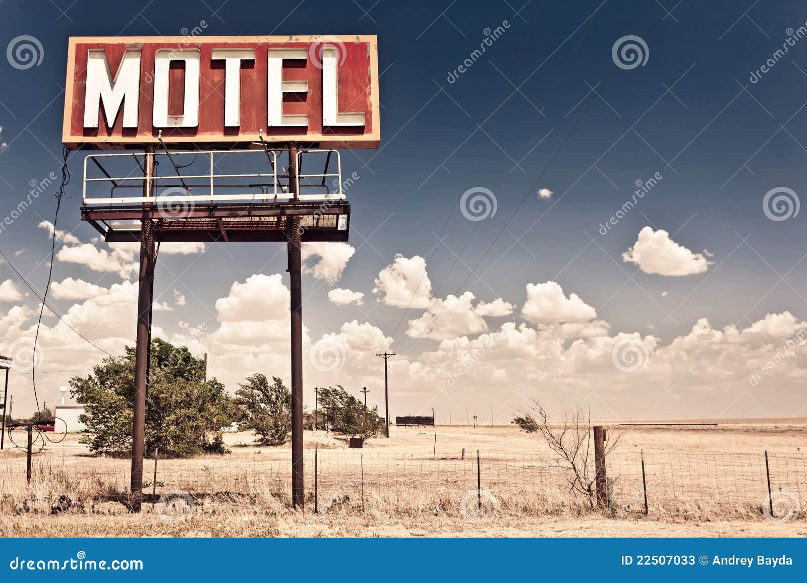 Old motel sign stock image. Image of lodging, flaking - 22507033