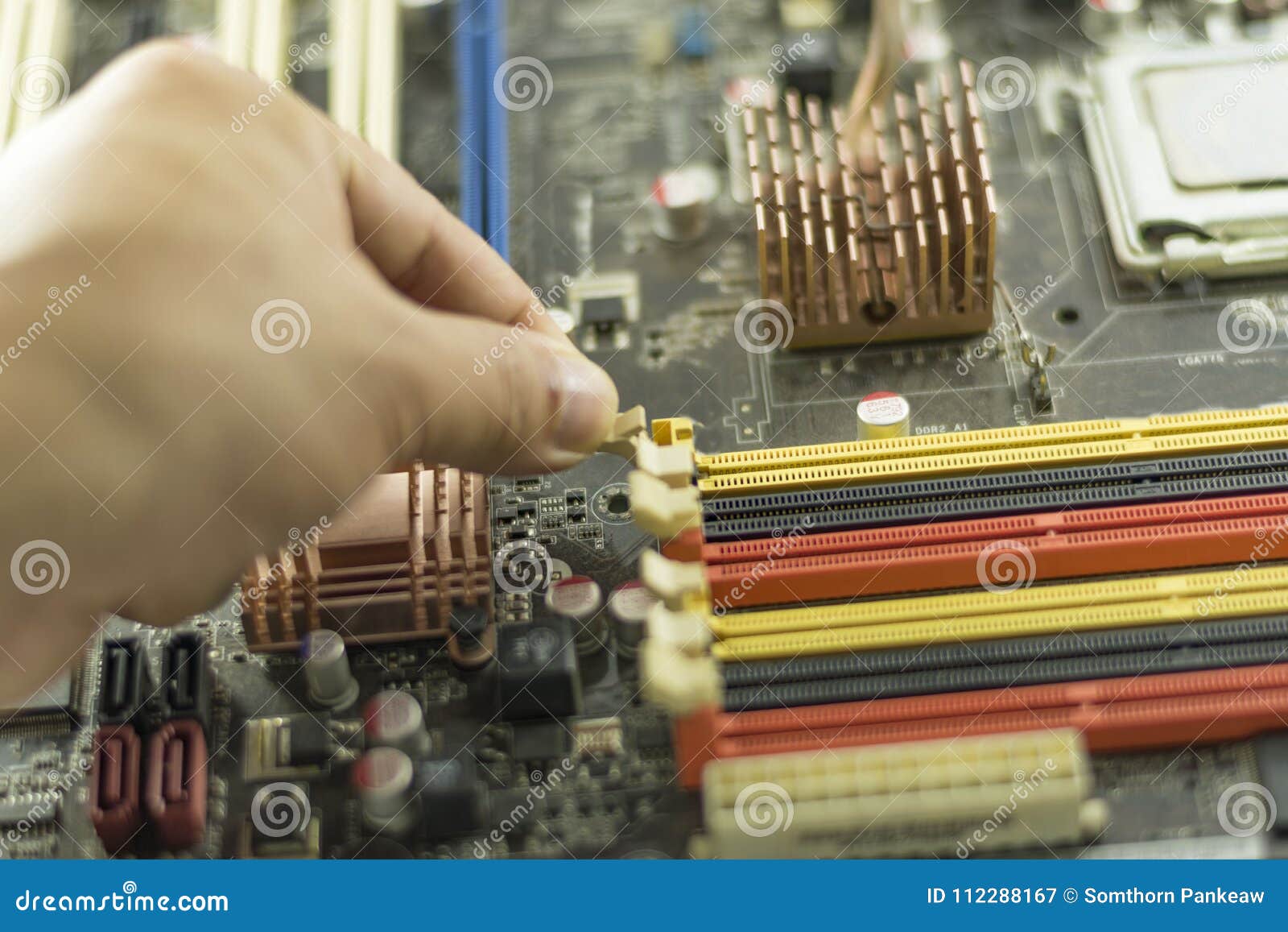 Old motherboard board editorial photography. Image of green - 112288167