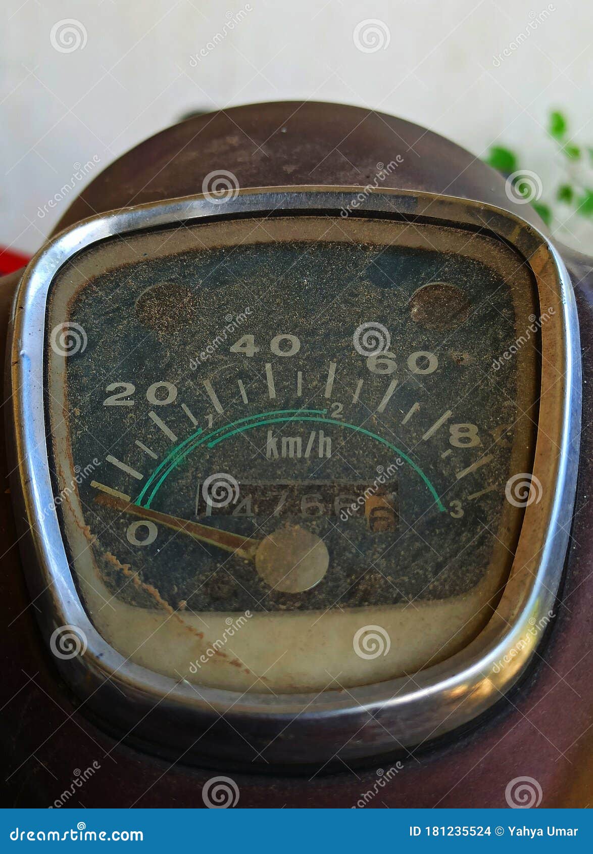 Old motorcycle speedometer stock photo. Image of metal - 181235524