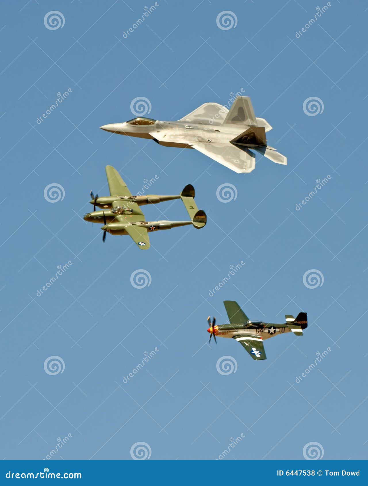 Overflight Military Aircraft Stock Photos - Free & Royalty-Free Stock ...