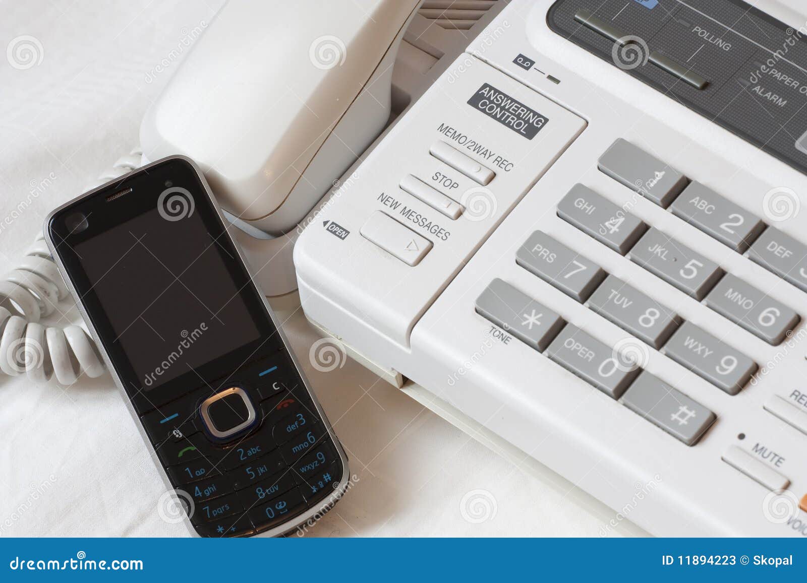 New Telephone Pictures