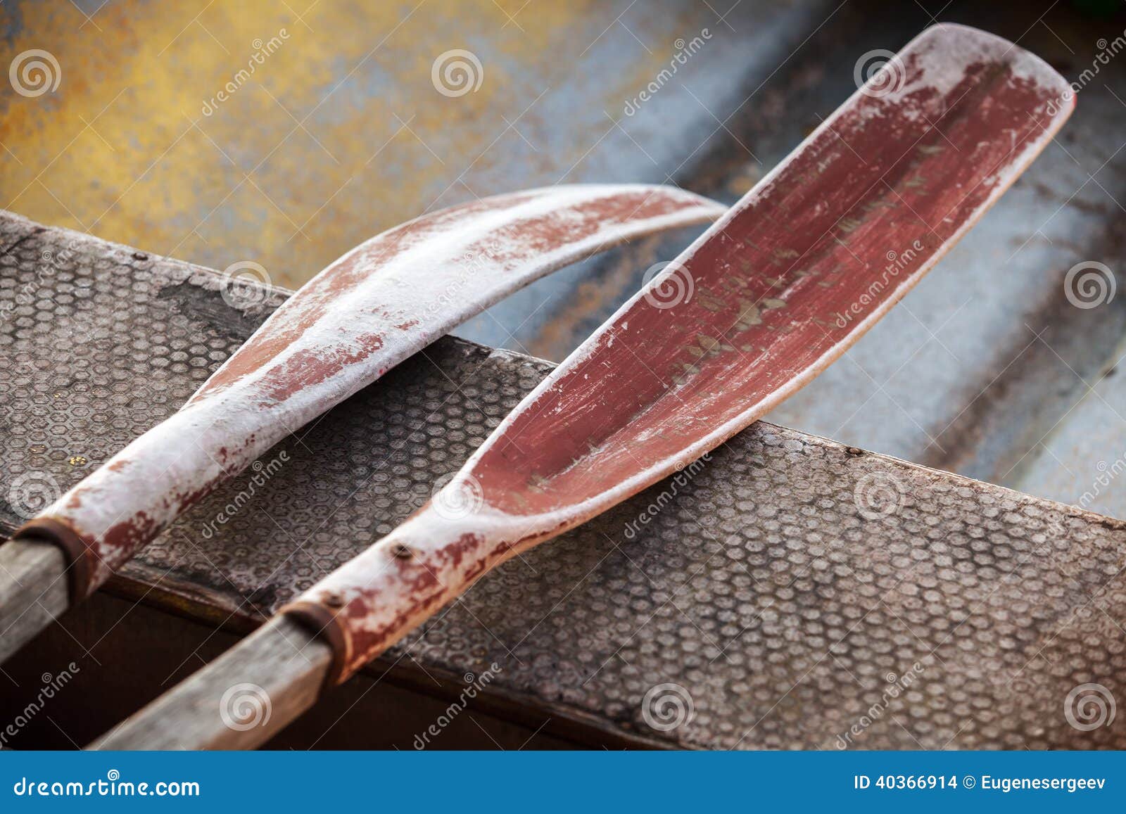 Old Oars in Small Fishing Boat Stock Photo - Image of retro, deck: 40366914