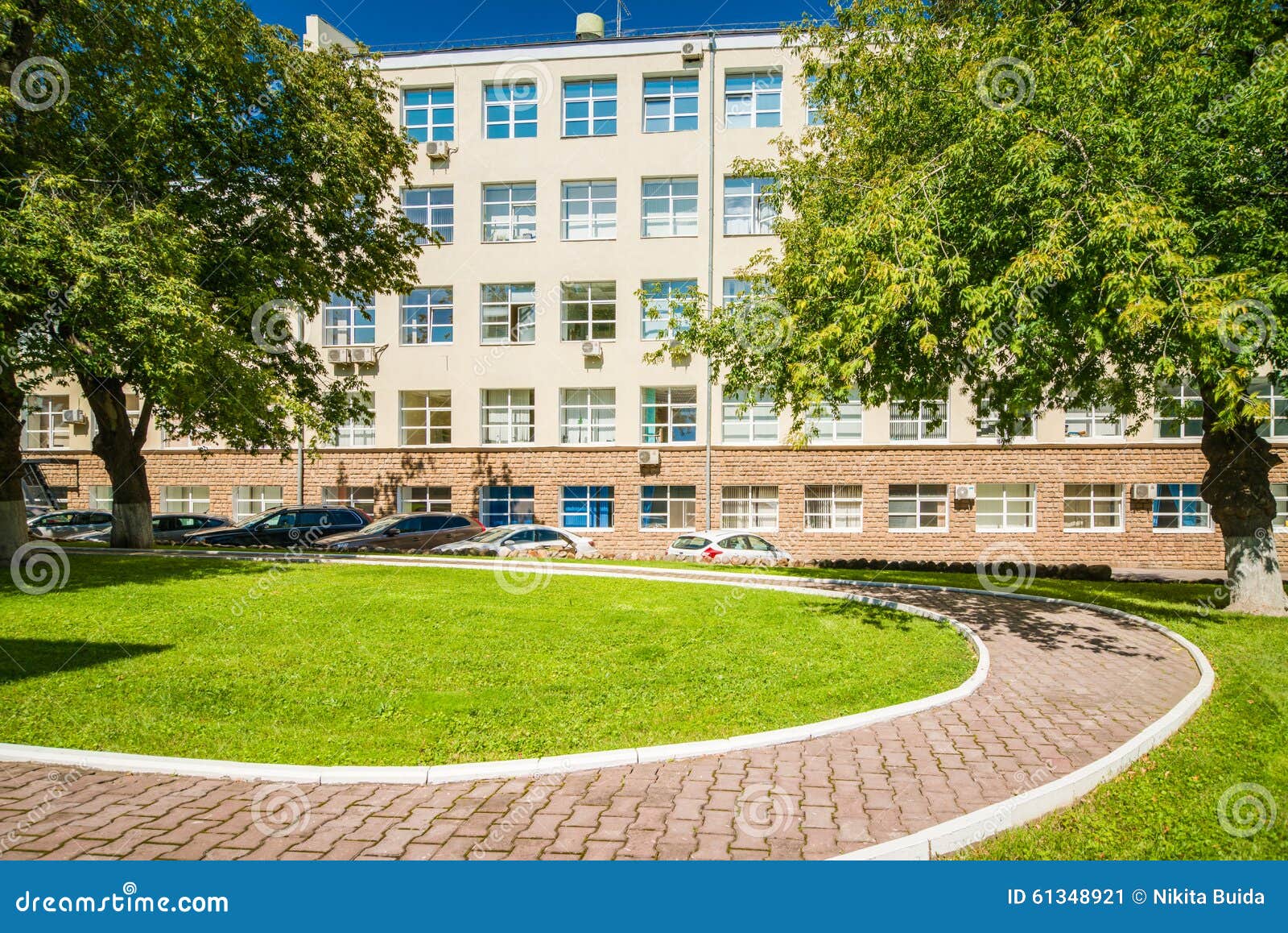 Old Office building editorial photo. Image of light, architecture ...