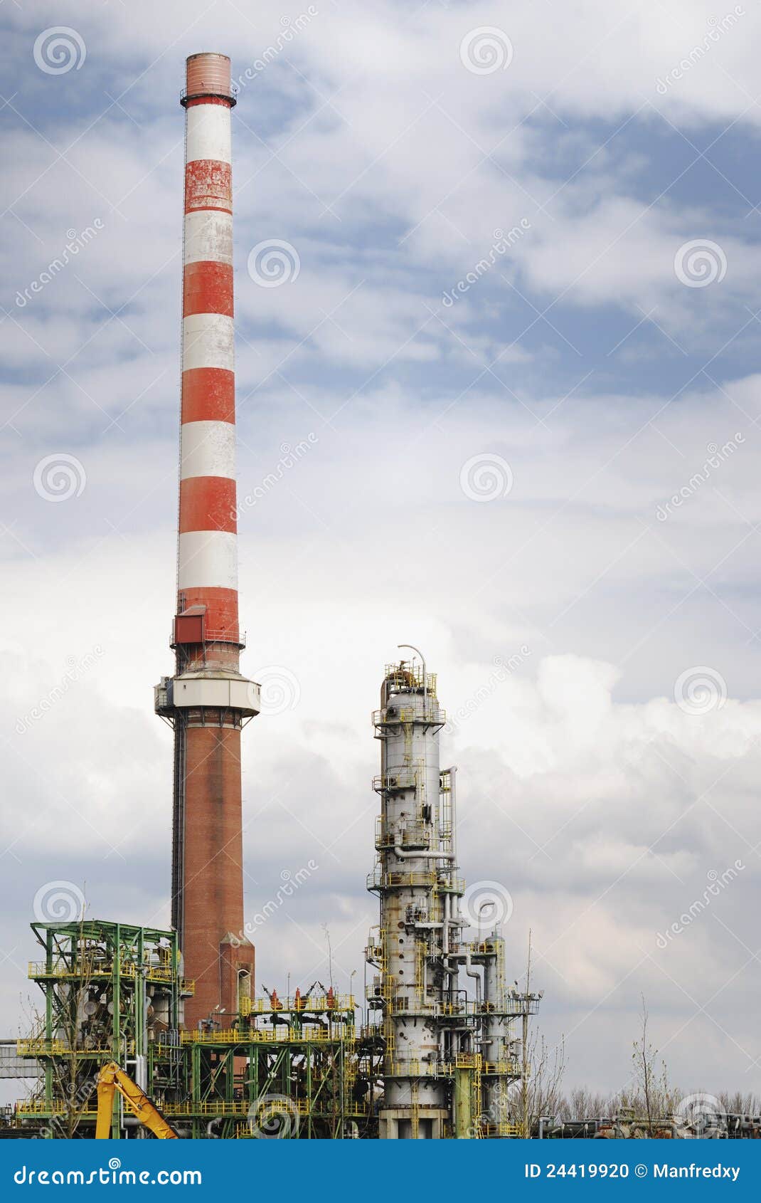 Old Oil Refinery stock photo. Image of rust, refinery - 24419920