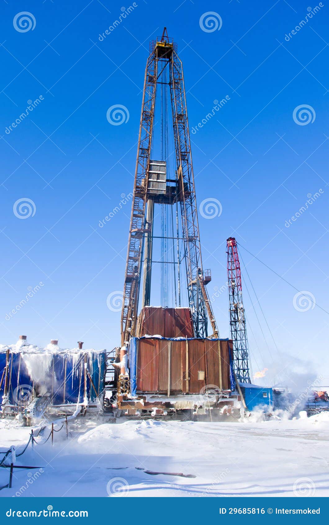 Old oil rig stock photo. Image of business, engineering - 29685816