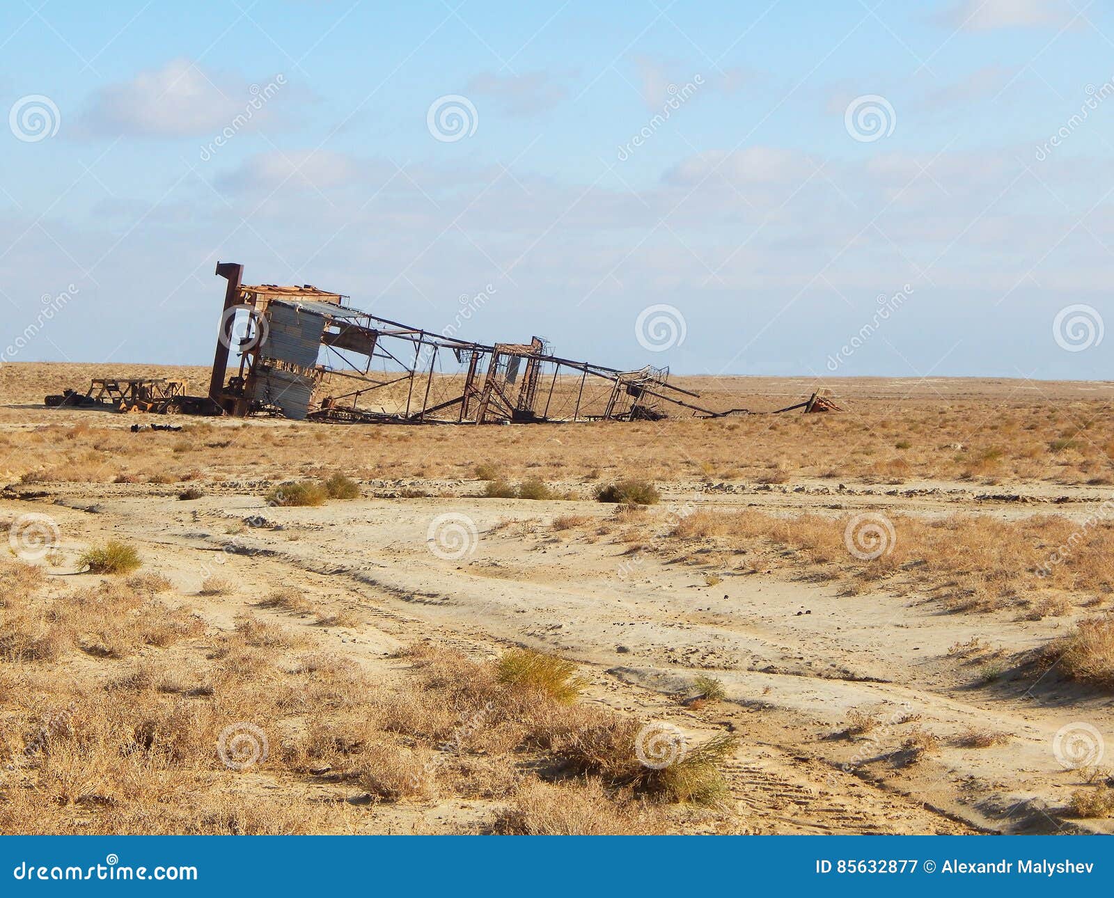 Old oil rig. stock image. Image of industry, field, fell - 85632877