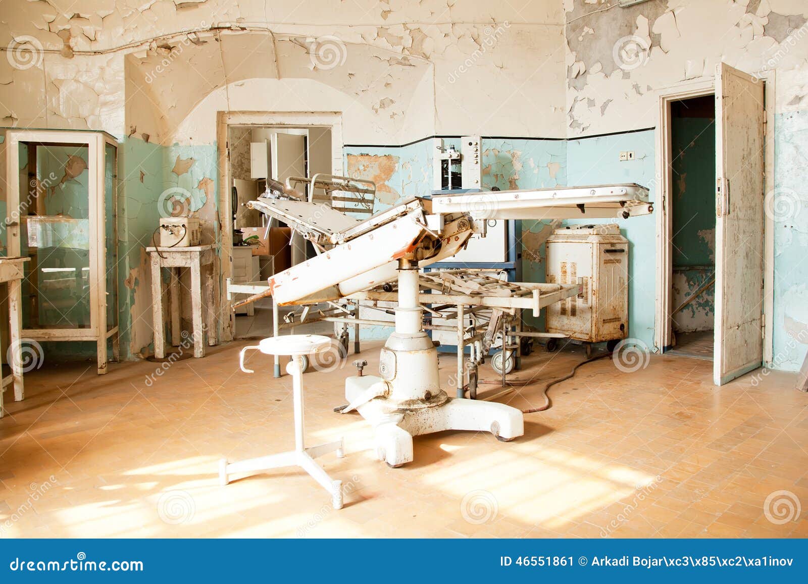 Old operating room stock image. Image of operating, messy - 46551861
