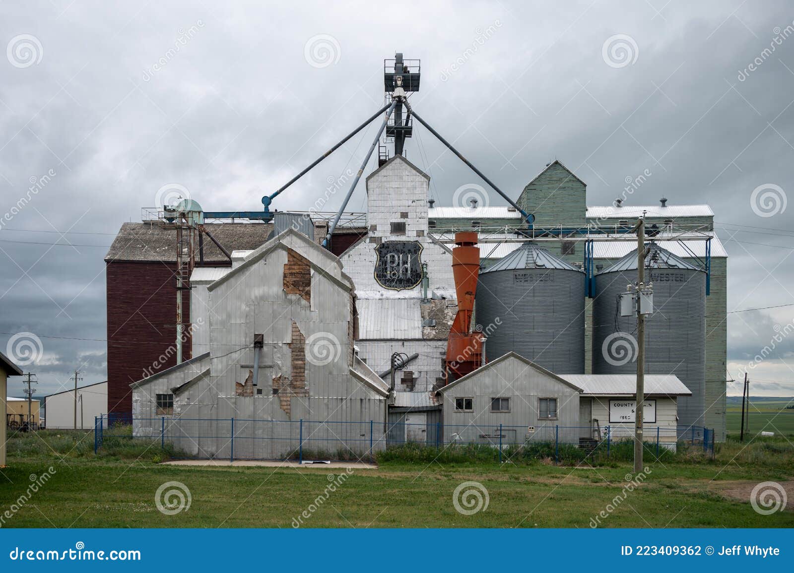 Grain Elevator In Chernobyl Zone Editorial Photo | CartoonDealer.com ...