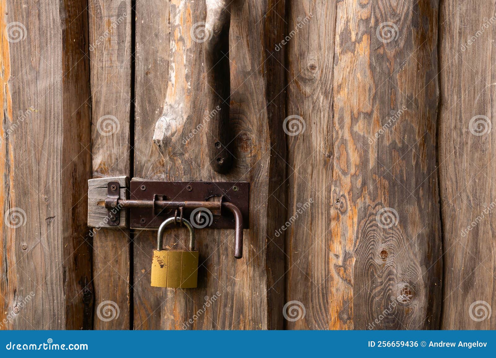Old Padlock on a Wooden Door Stock Photo - Image of background, revival ...