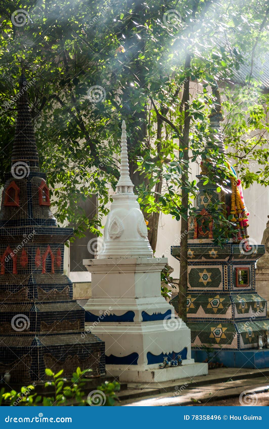 Old pagoda at Pamok temple stock photo. Image of exterior - 78358496