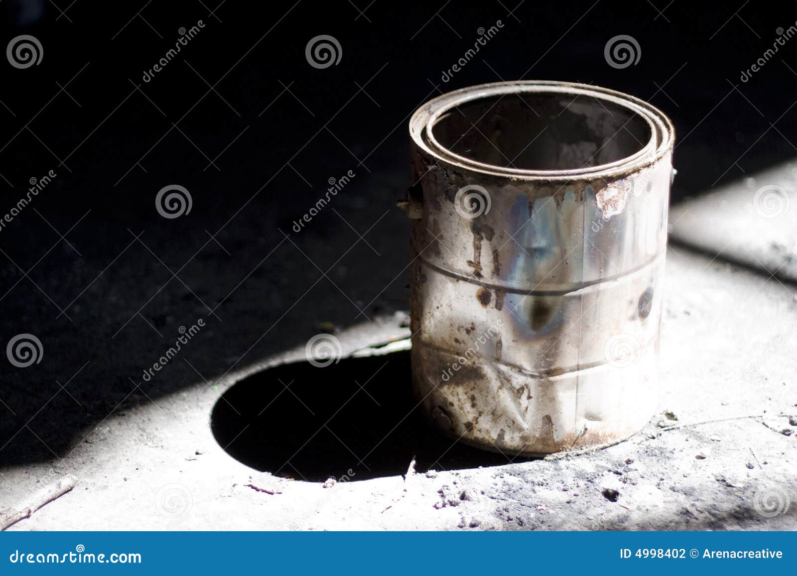 Old paint bucket stock photo. Image of junk, ghetto, object - 4998402
