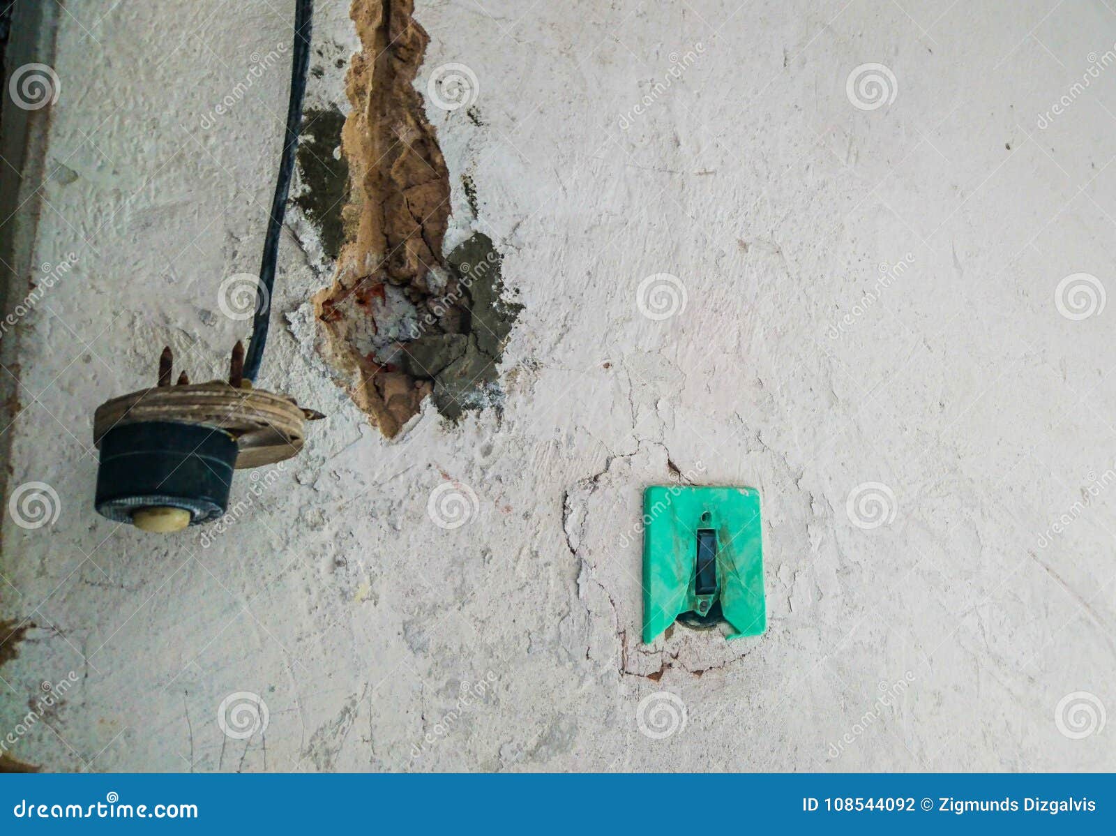 Old Panel with Switches and Sockets. Old Electrical Wiring Stock Photo ...