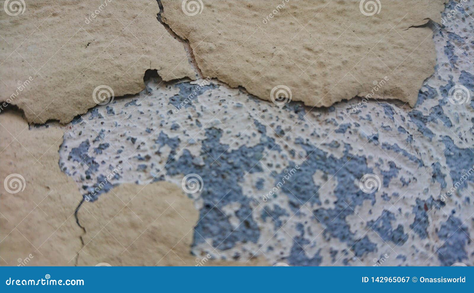 Old Peeling Paint on a Wall Stock Image - Image of wall, paint: 142965067