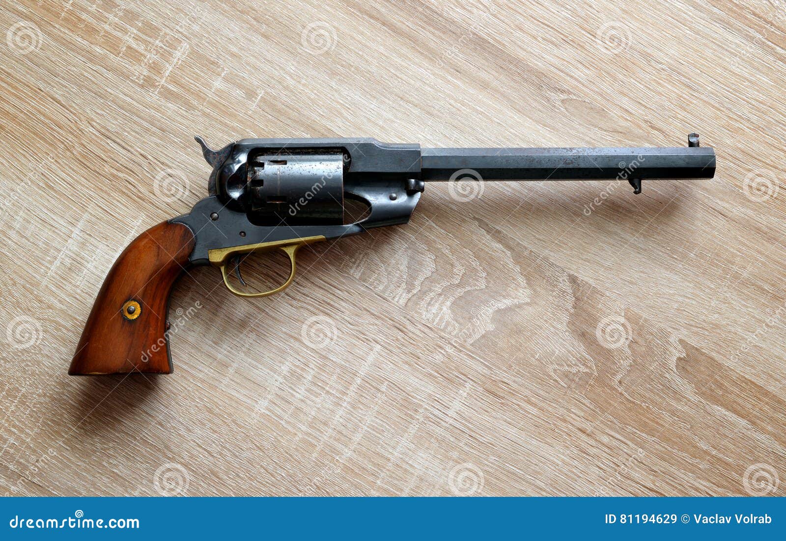 Old percussion revolver stock image. Image of wood, defense - 81194629