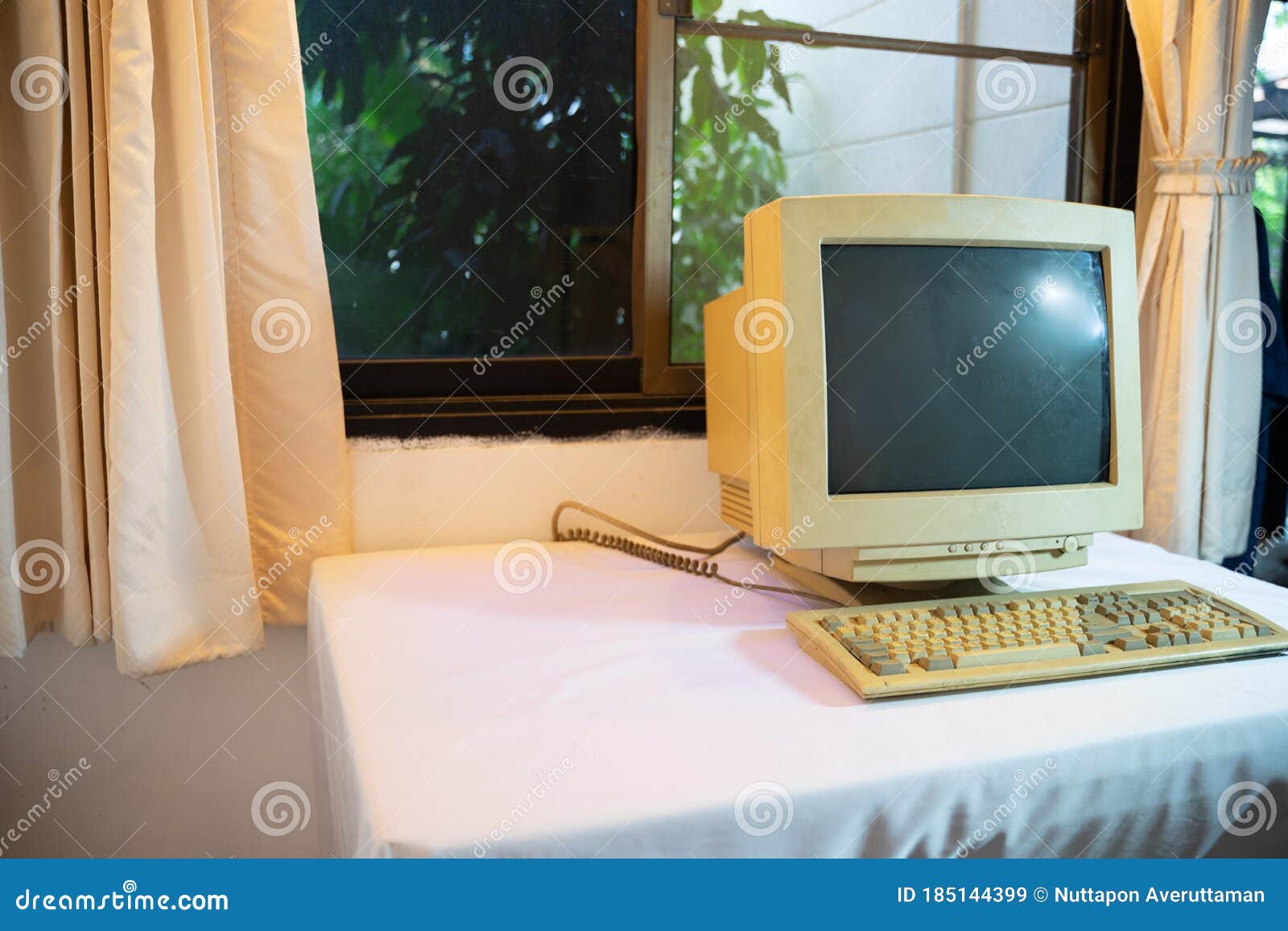 Old Personal Computer . Ancient Concept Stock Image - Image of metaphor ...