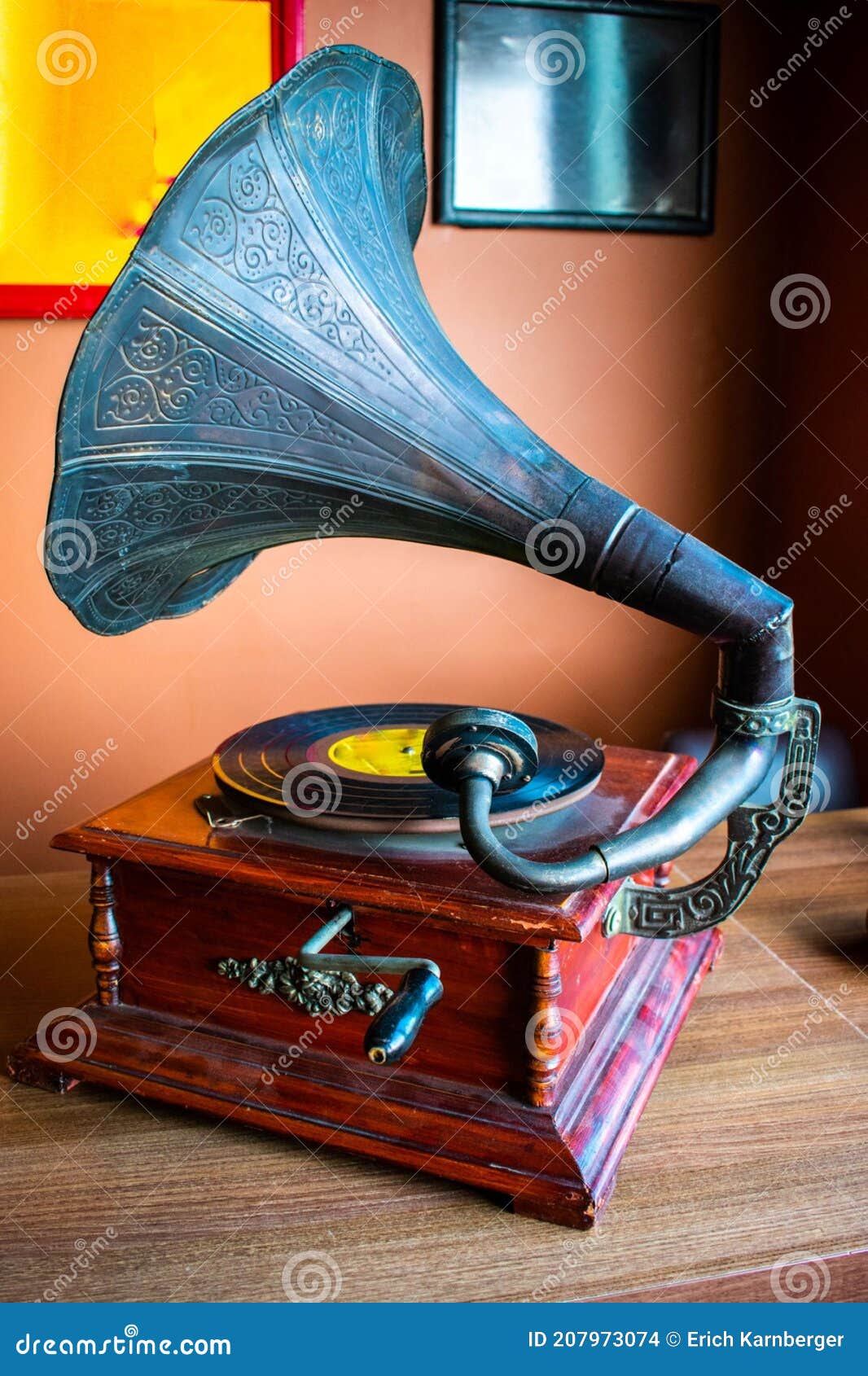 Old gramophone on a table stock photo. Image of classical - 207973074