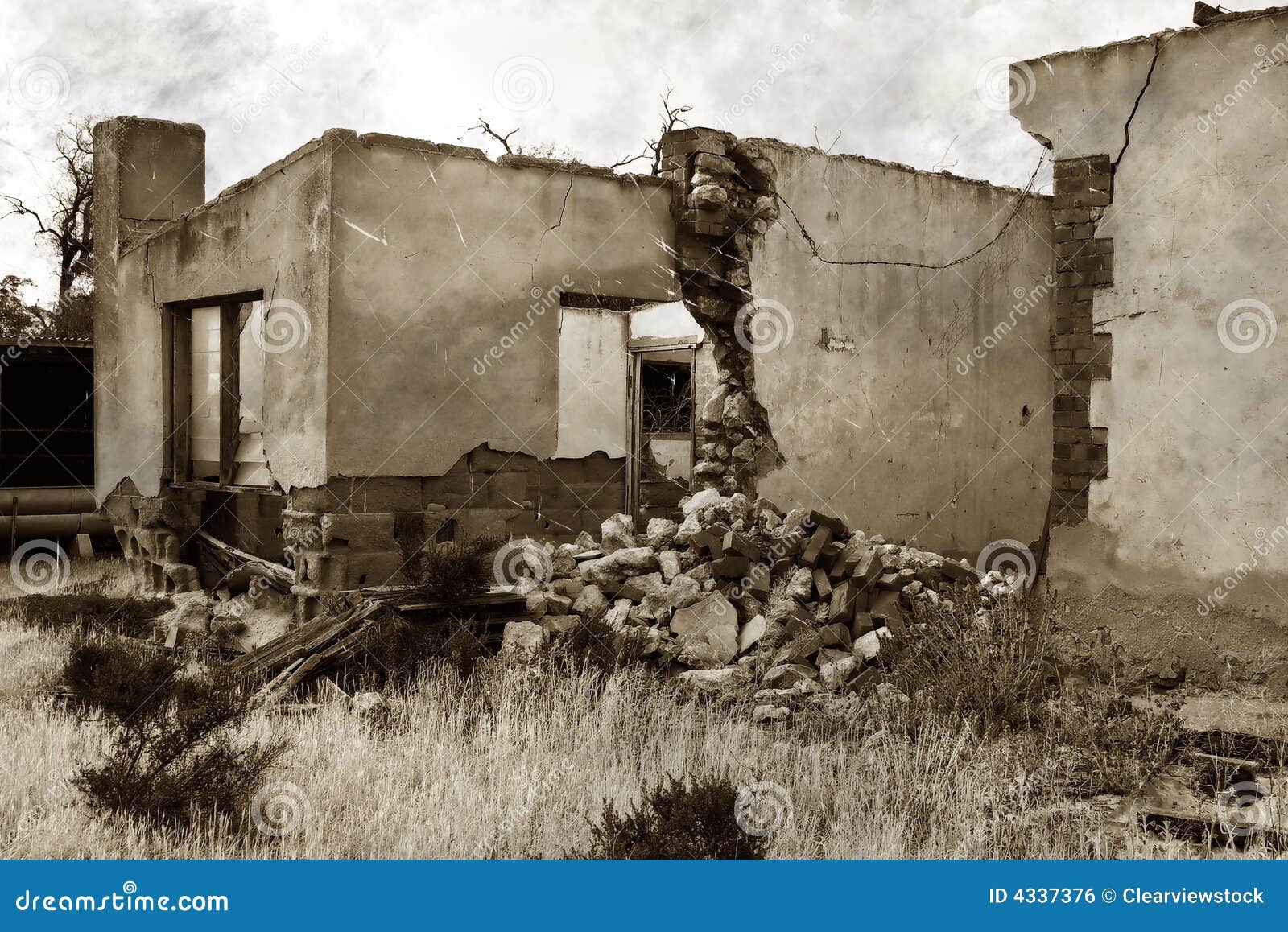 Old Photo of Building Ruins Stock Photo - Image of forgotten, ruins ...