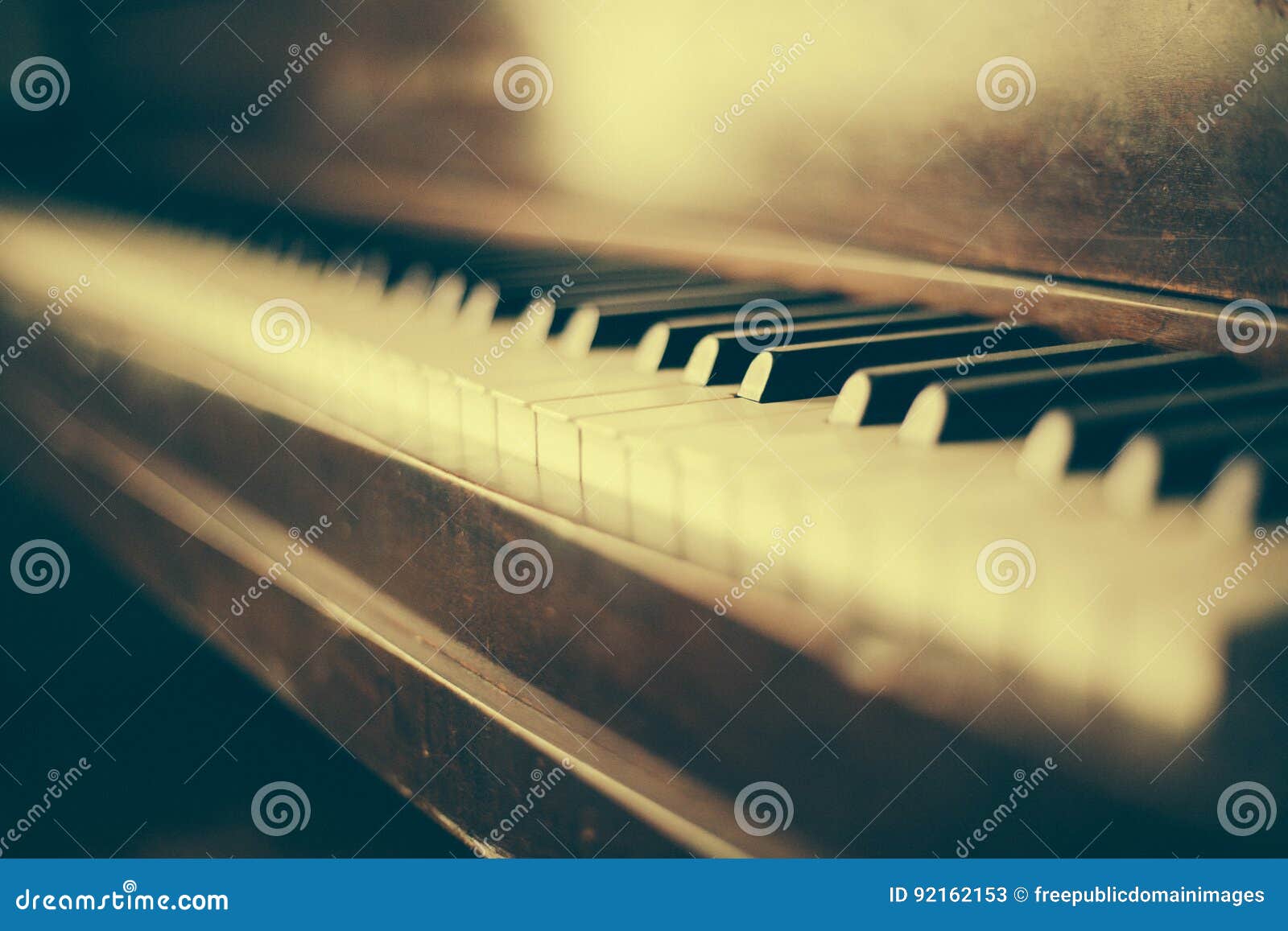 Old Piano Keys Vintage Wood Rustic Picture. Image: 92162153