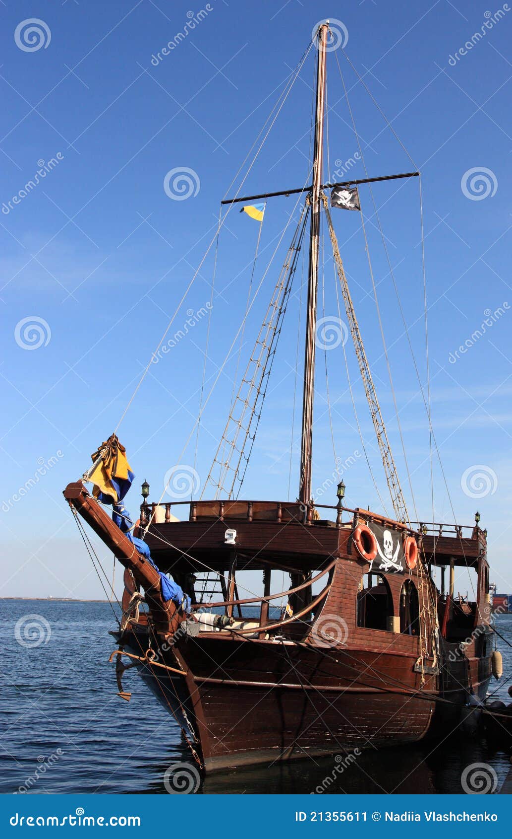 Old piratical frigate stock image. Image of nautical - 21355611