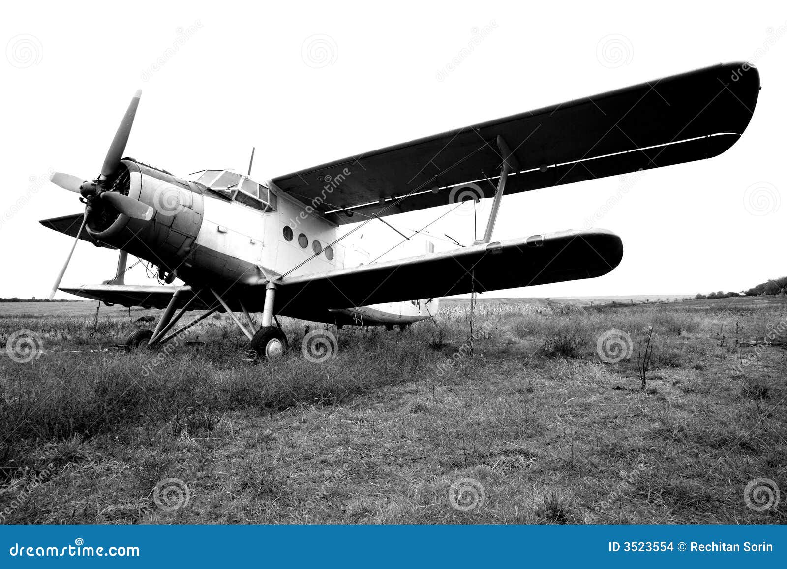 Old plane stock photo. Image of windows, aeroplane, propeller - 3523554