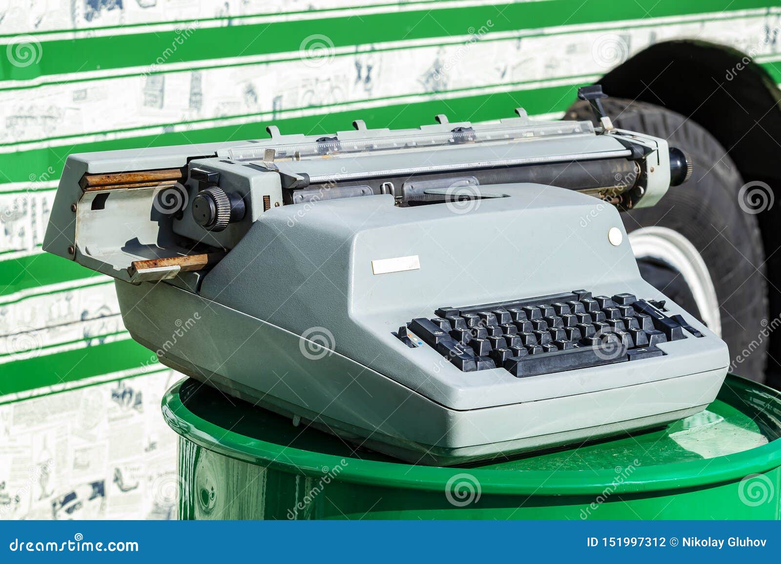 Old Plastic Gray Electric Typewriter. Stock Photo - Image of ...