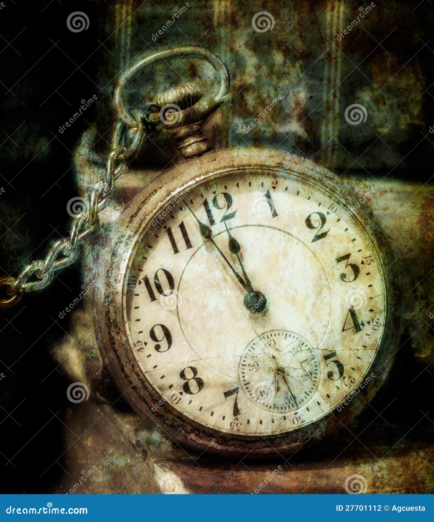 Old Pocket Watch Grungy Style Stock Photography - Image: 27701112