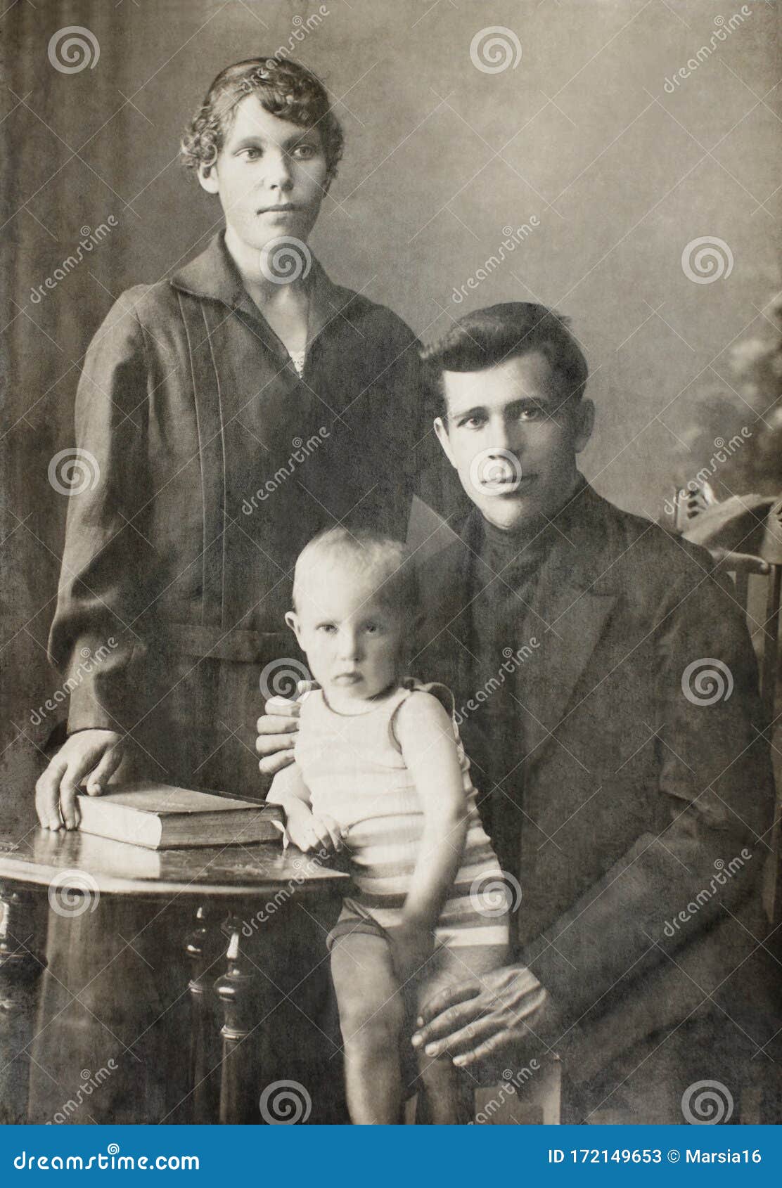 Old Portrait of a Family stock image. Image of historic - 172149653