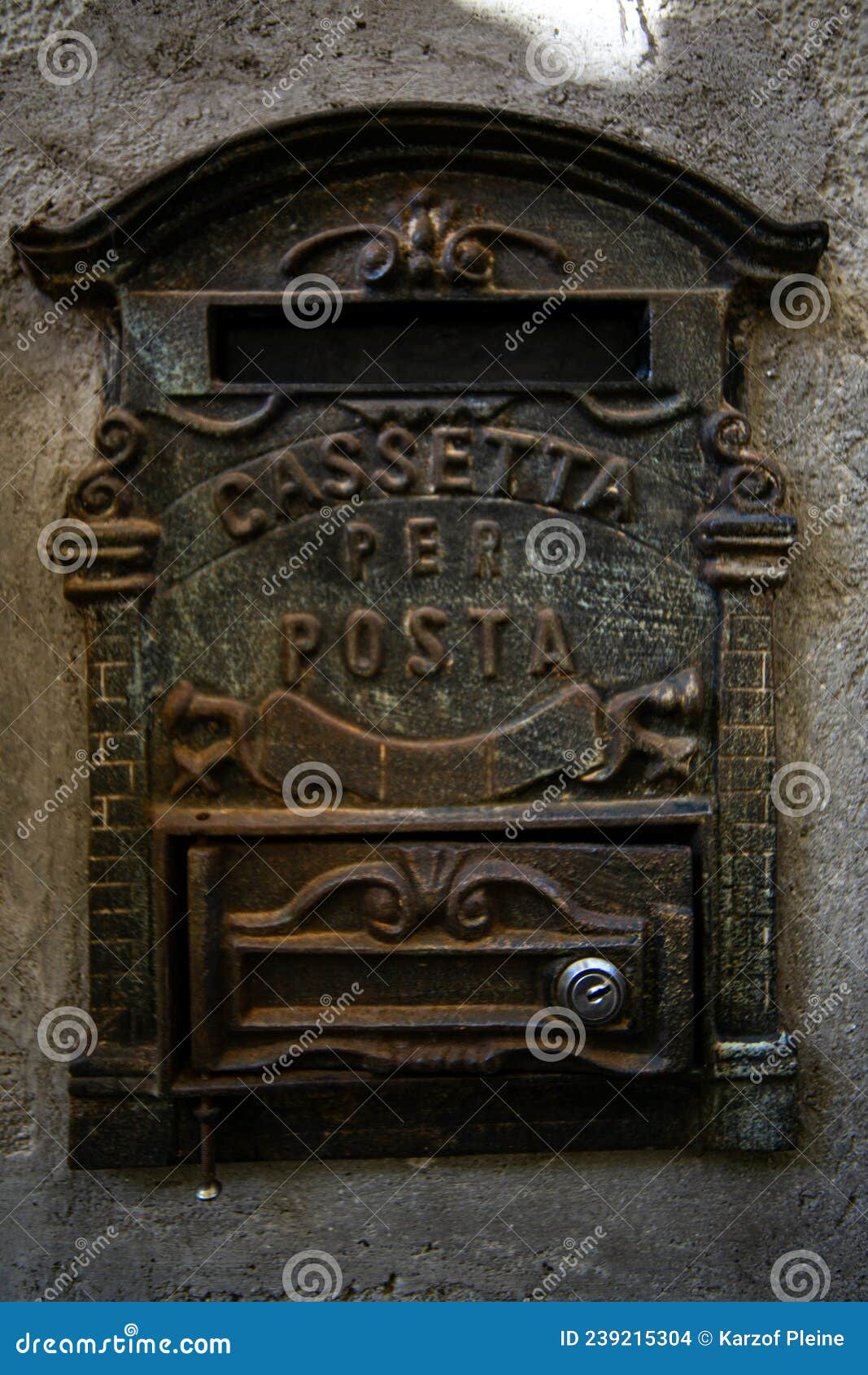 Old Post Box with Italian Writing. Italian Mailbox Stock Photo - Image ...