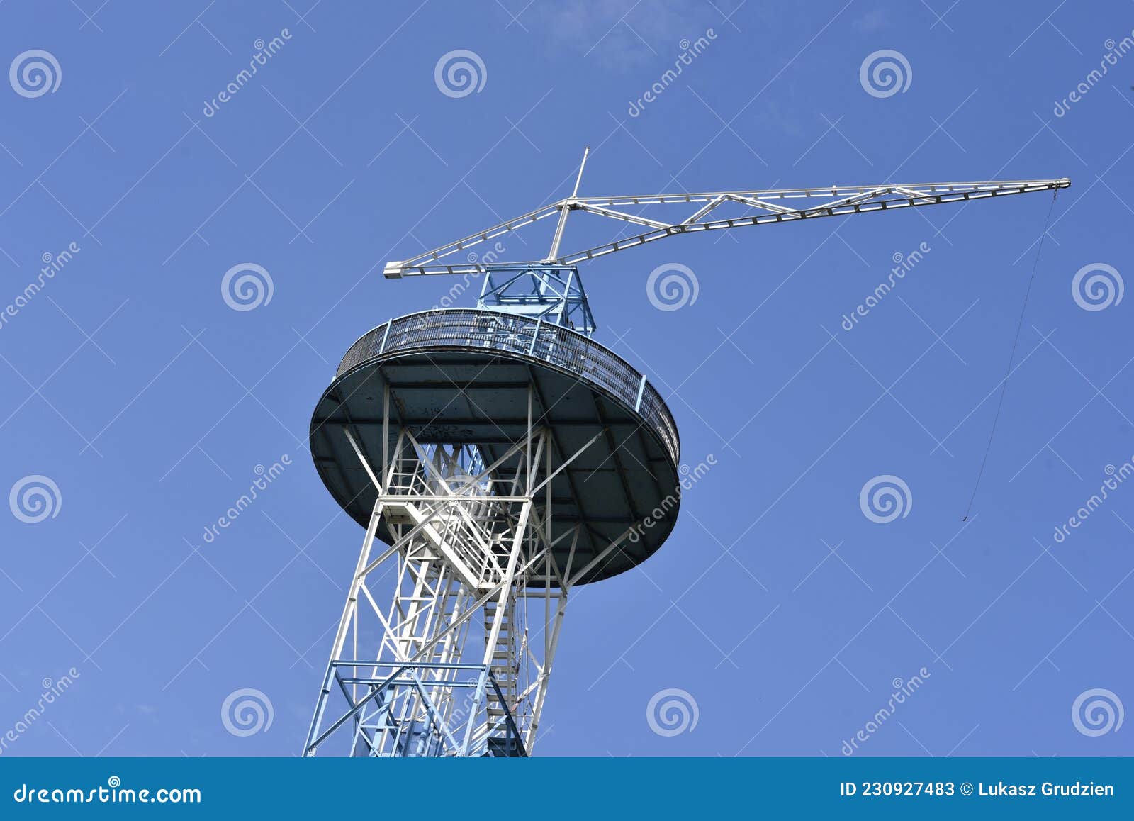 Parachute tower stock image. Image of golden, europe - 230927483