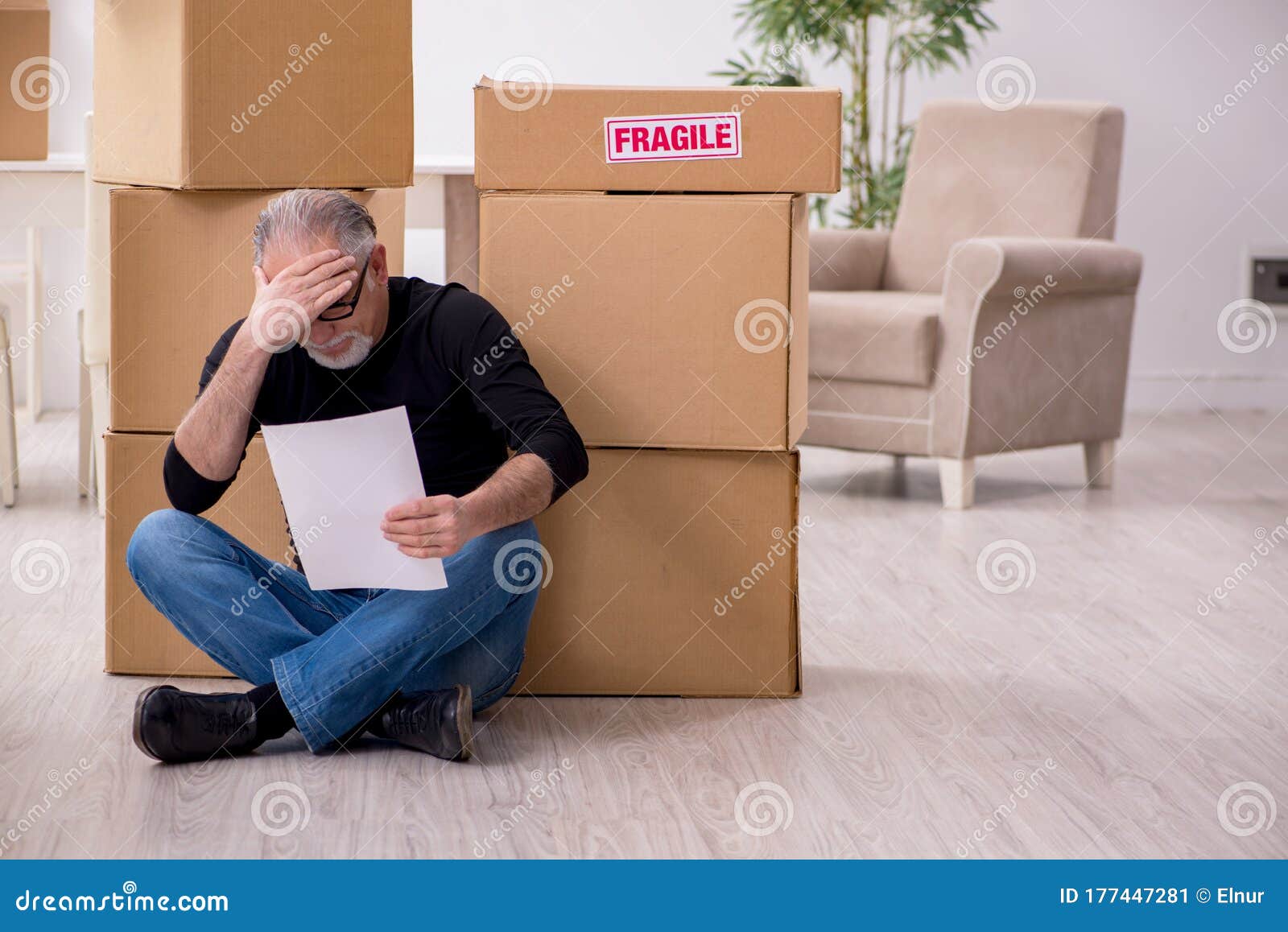 Old Male Professional Mover Doing Home Relocation Stock Image - Image ...