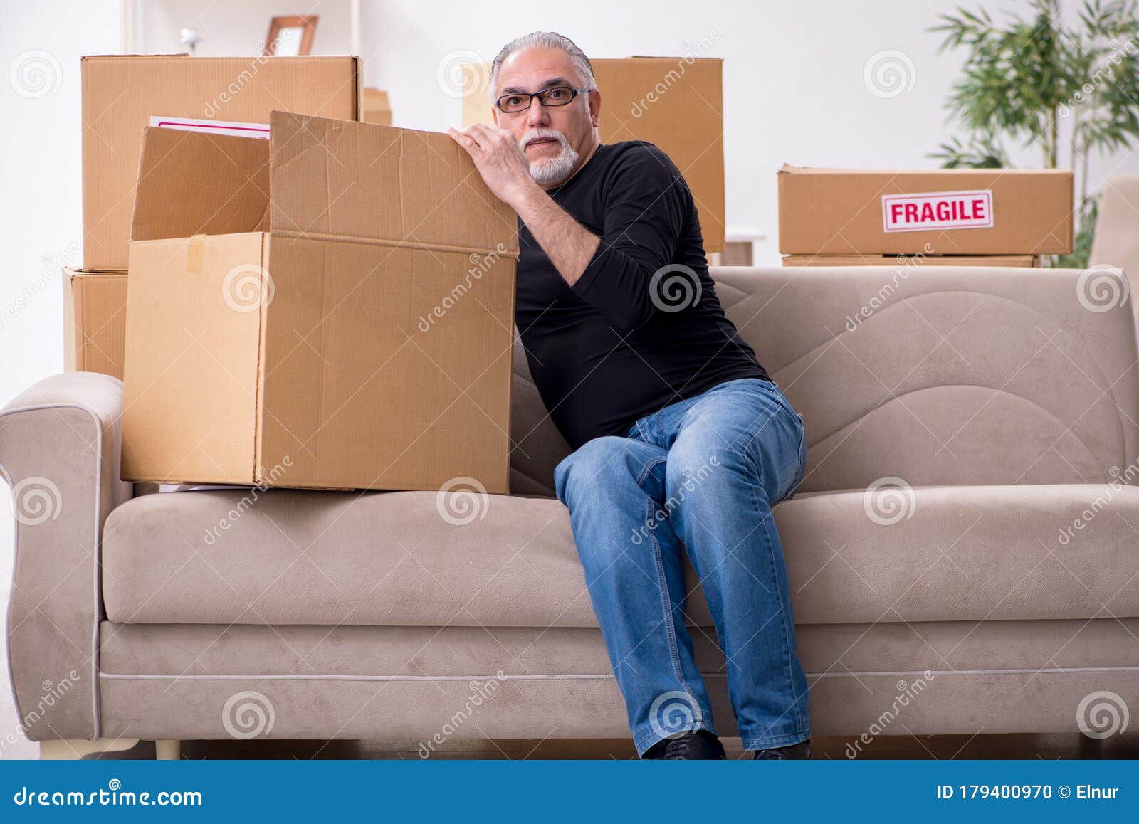 Old Male Professional Mover Doing Home Relocation Stock Photo - Image ...
