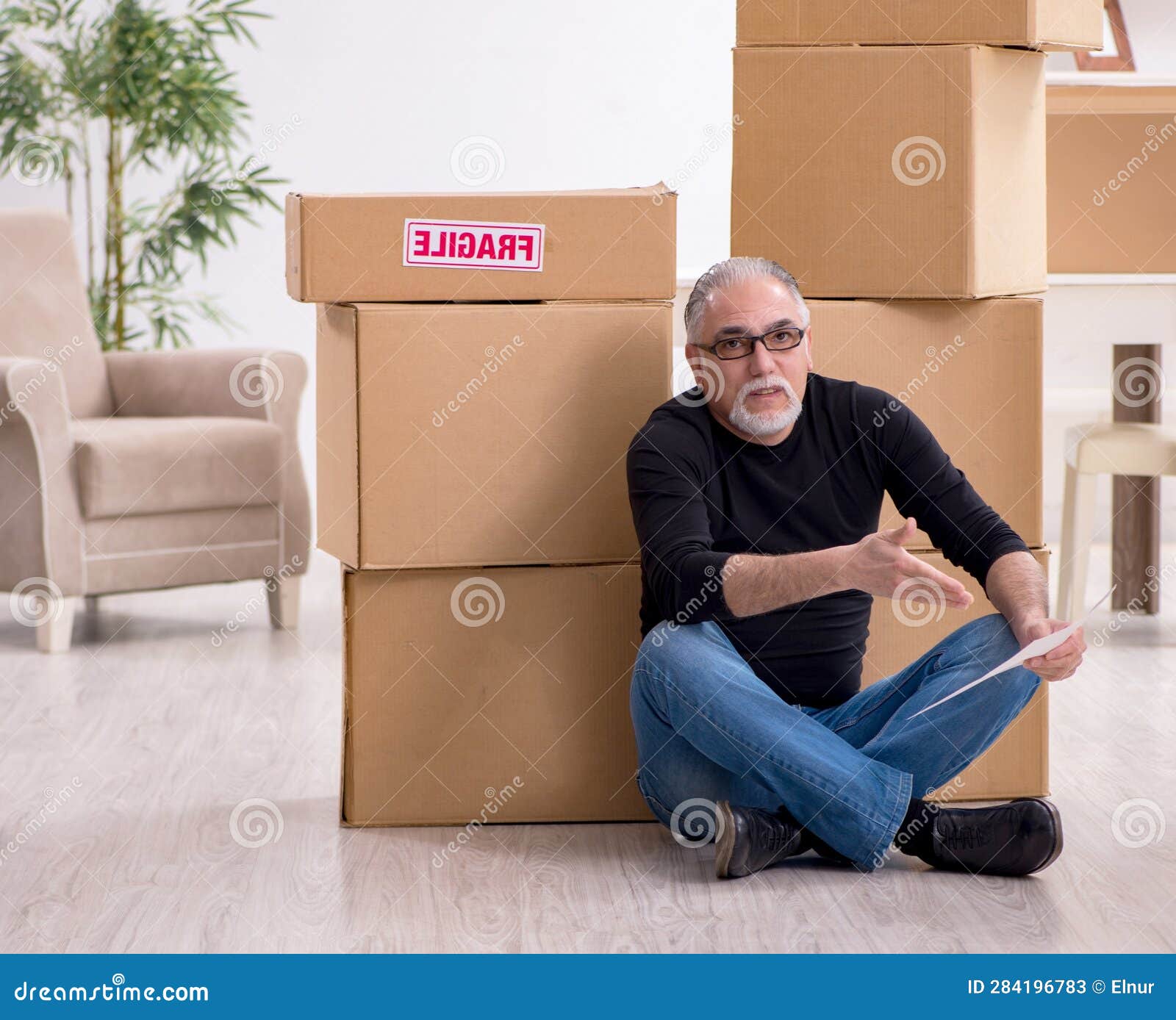 Old Male Professional Mover Doing Home Relocation Stock Image - Image ...