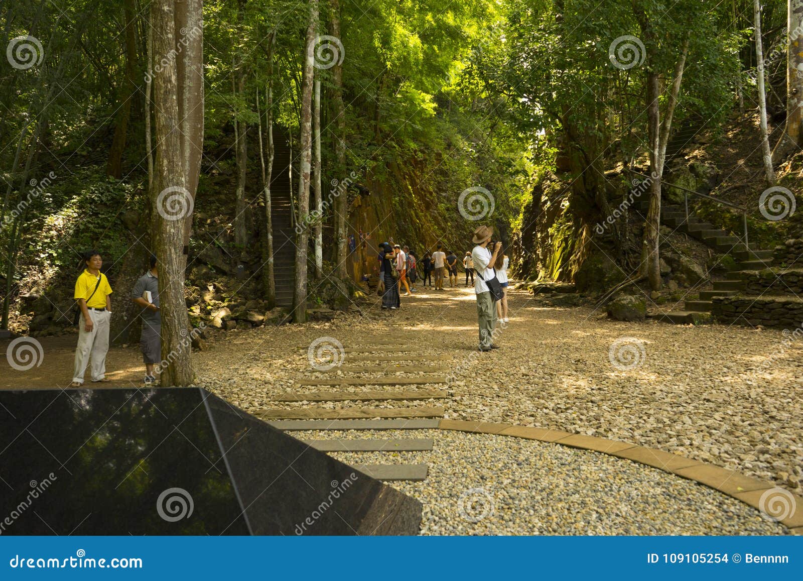 Old Railway at Hellfire Pass Kanchanaburi Editorial Stock Image - Image ...