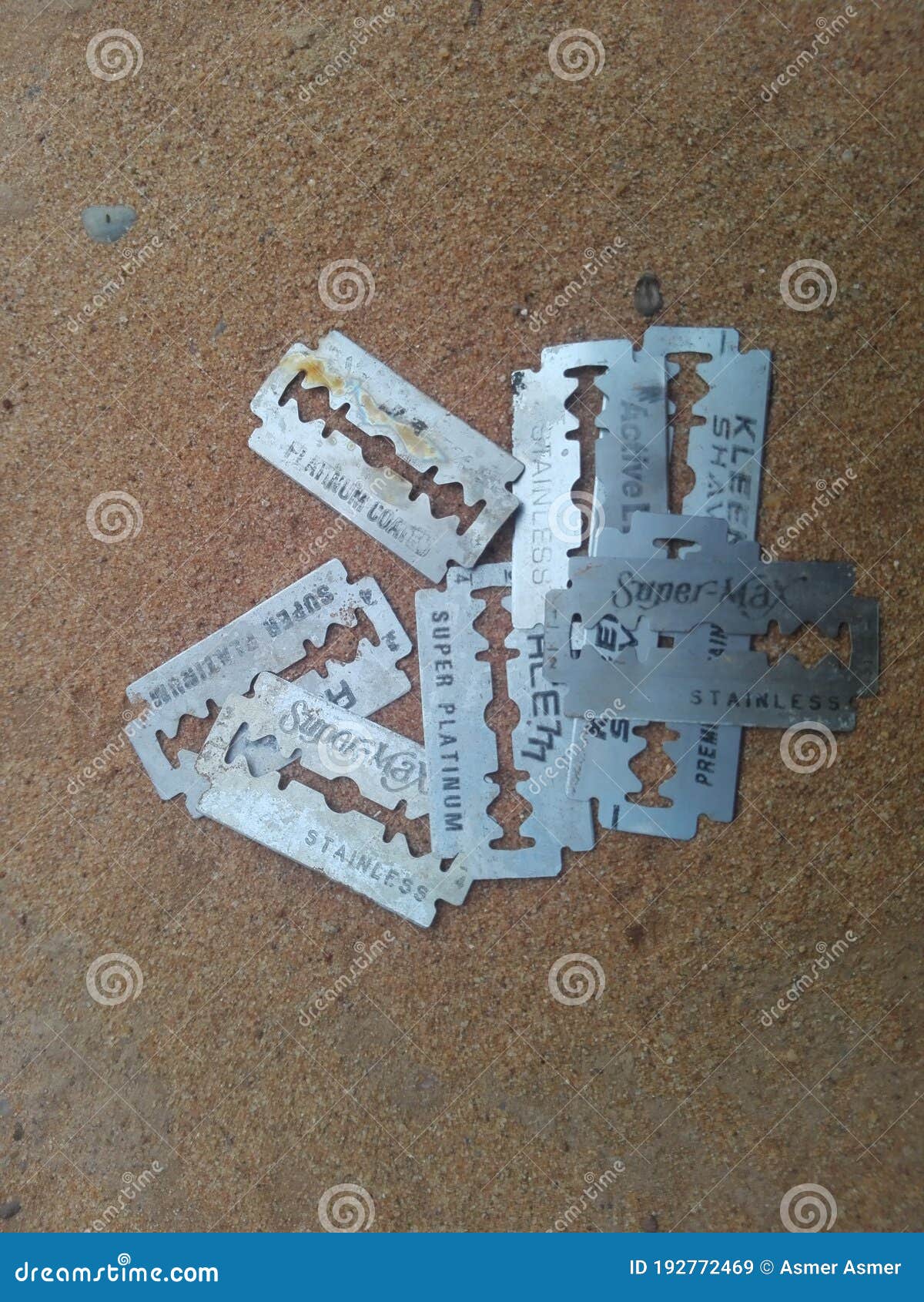 An old razor set editorial stock image. Image of hair - 192772469