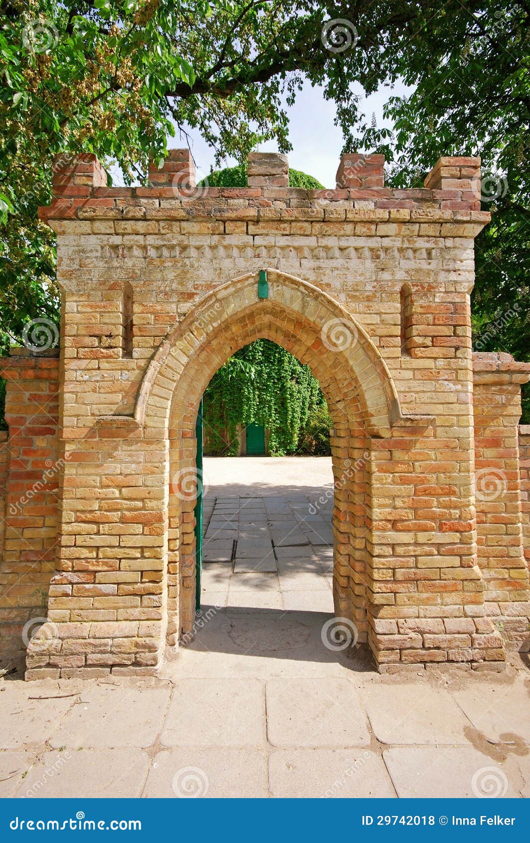 Brick Gate Posts And Tree Lined Lane Into An Estate In The Historic ...