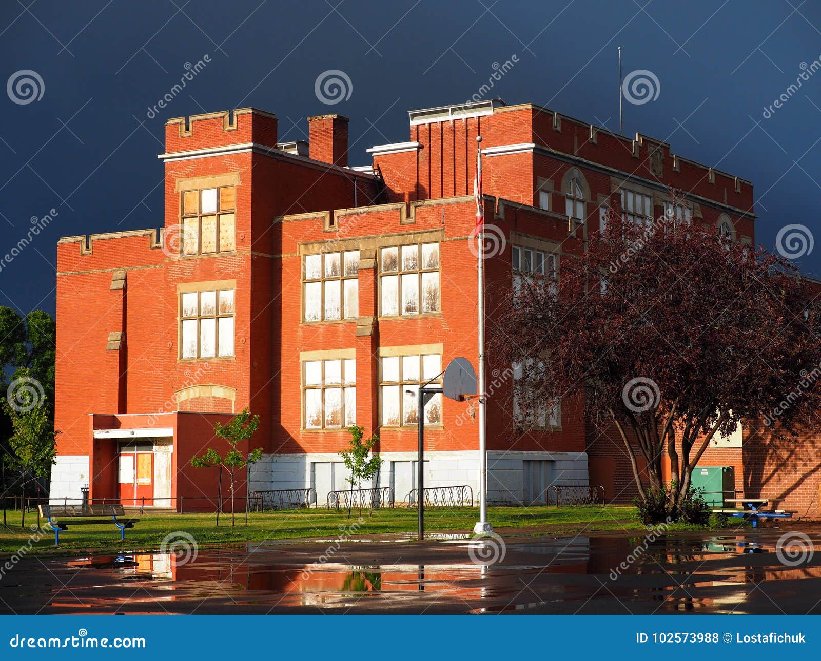 Brick School Building Stock Photography | CartoonDealer.com #13751528