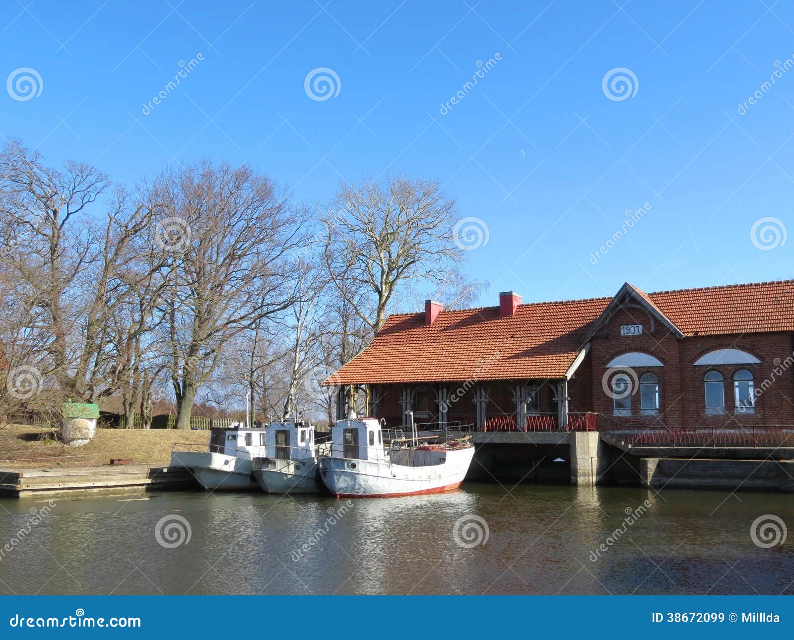 Old Red Bricks House and Boats Stock Image - Image of home, trees: 38672099