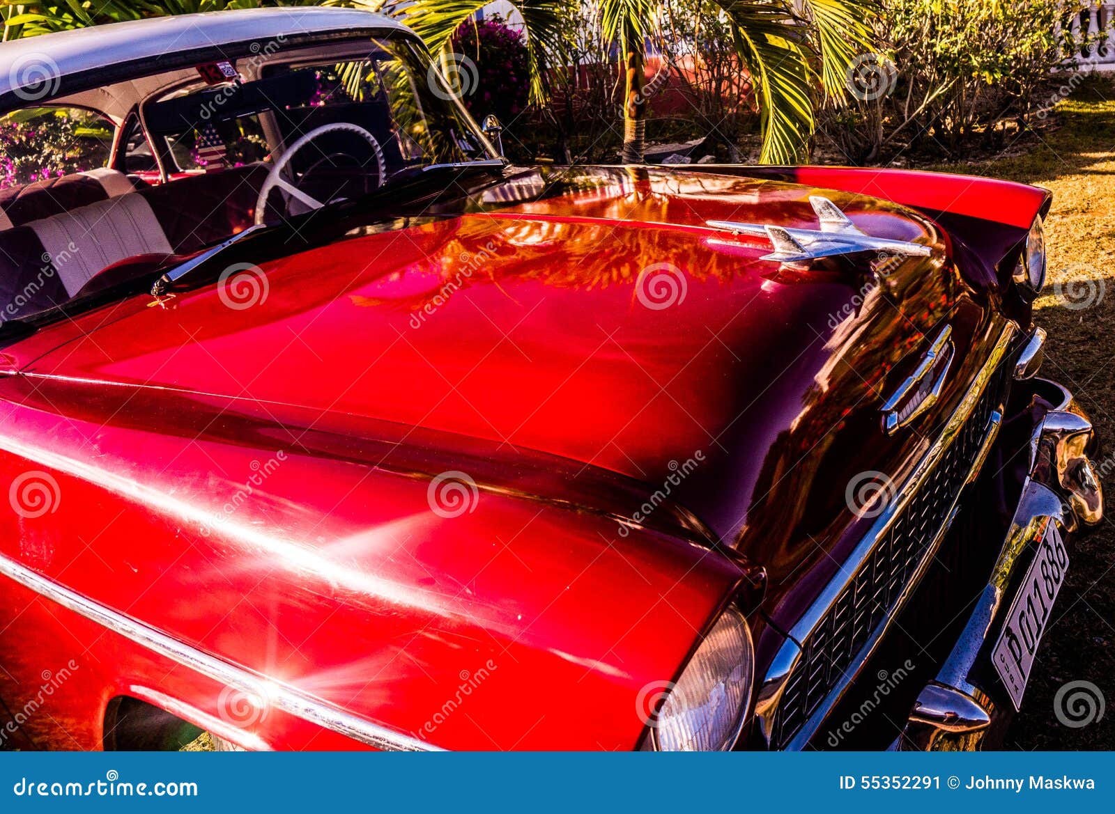 Old red car editorial photo. Image of history, ornament - 55352291